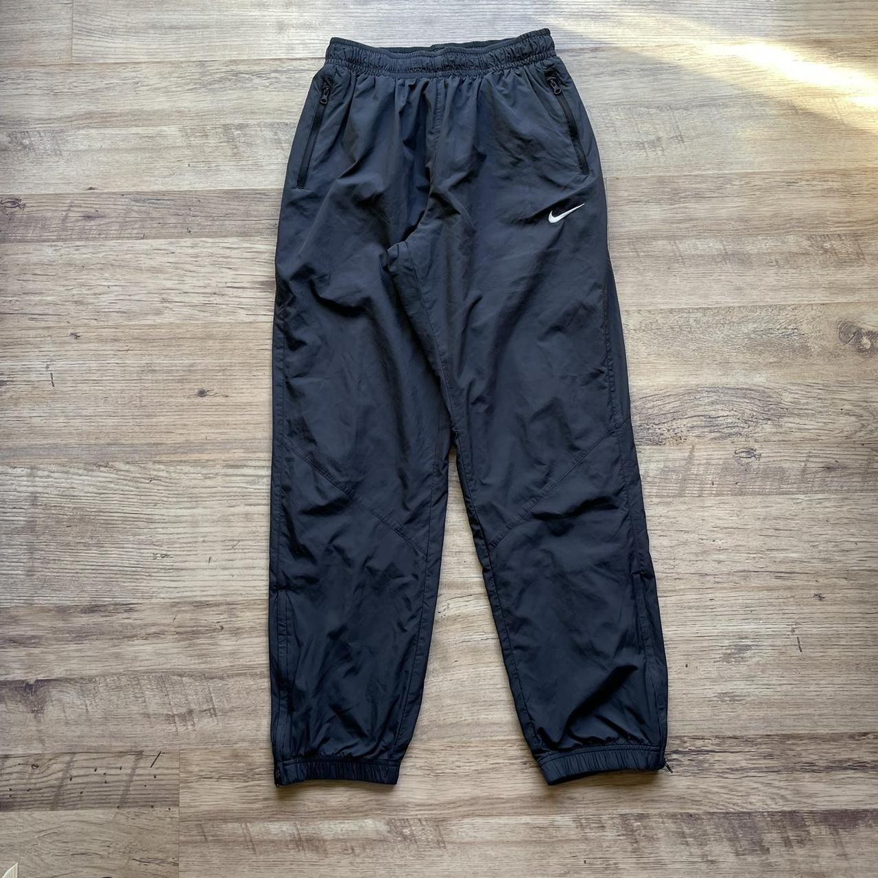 Nike Shell Tracksuit Bottoms Joggers in Black Size... - Depop