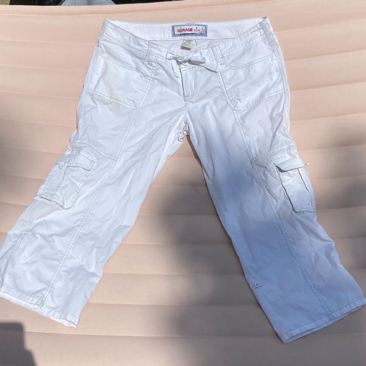 Perfect white low rise cargo capris Very light... - Depop