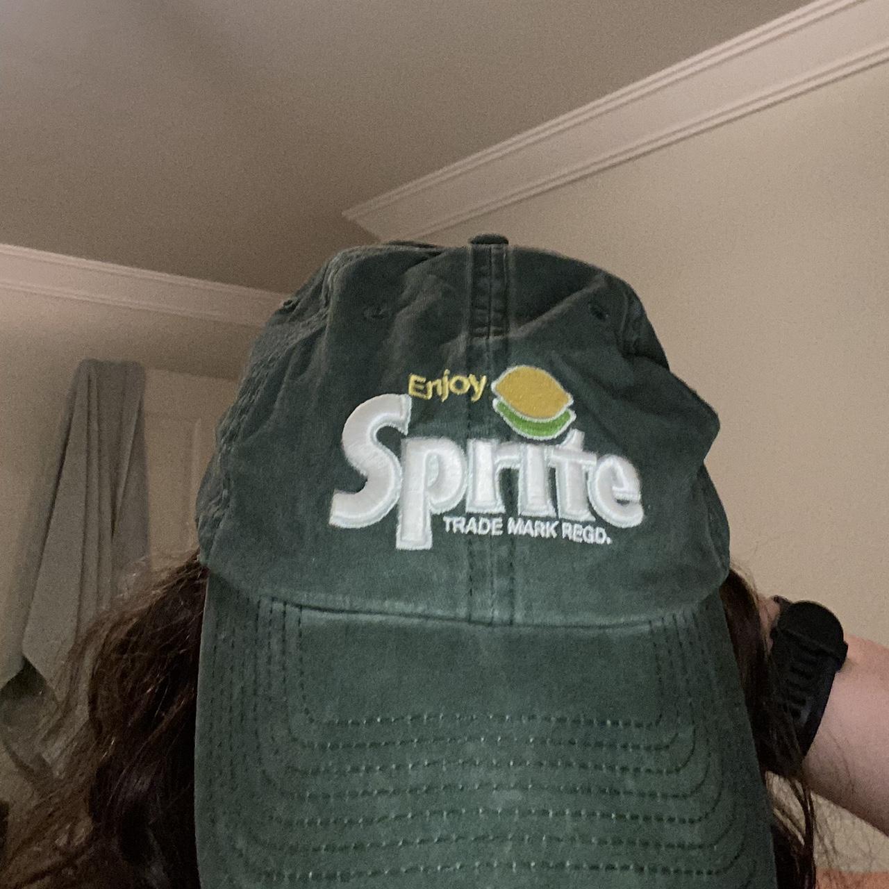 Baseball cap sprite vintage - Depop