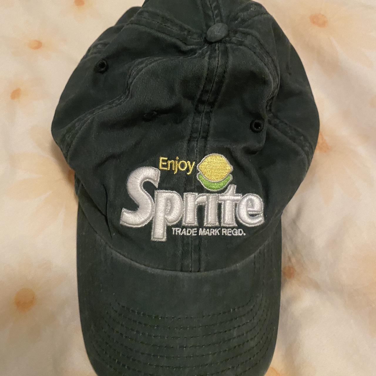 Baseball cap sprite vintage - Depop