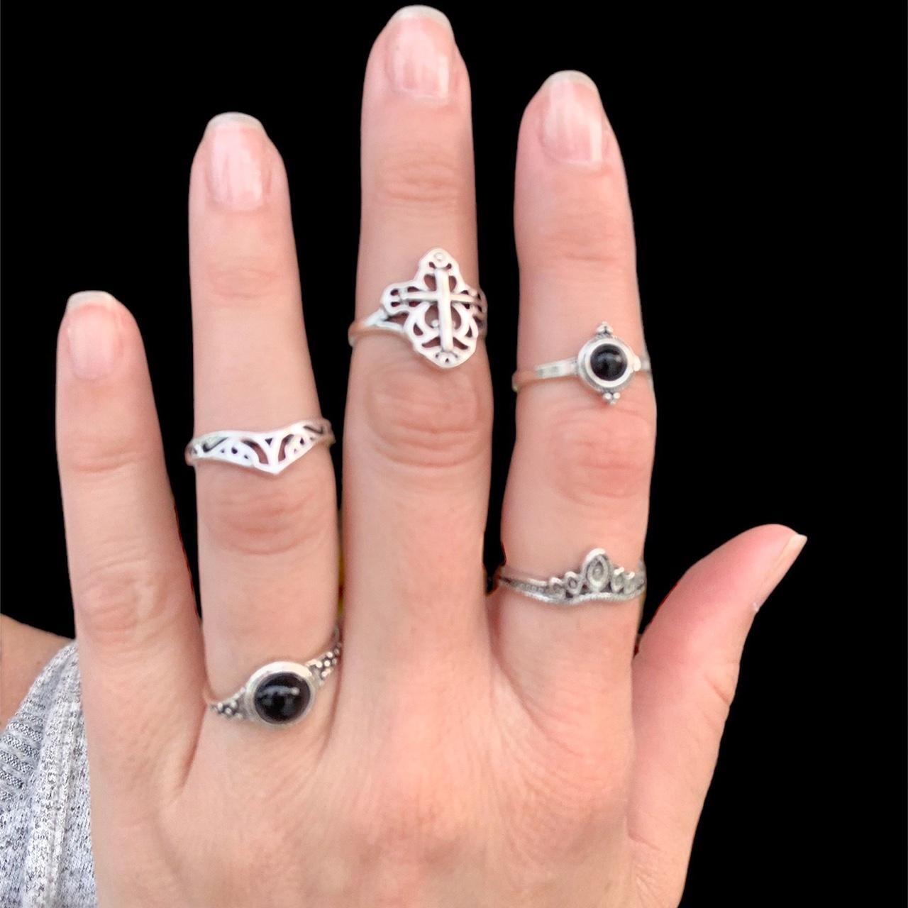 “The Mall Goth” 5 Ring Bundle All different sizes... - Depop