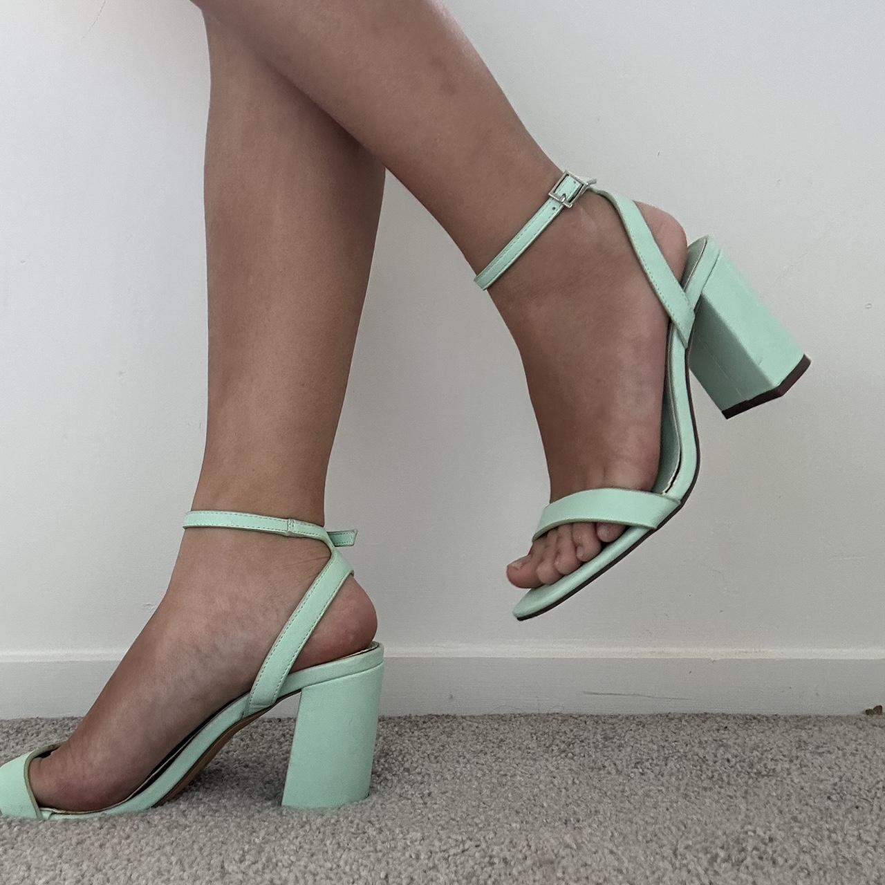 Mint green low block heels - Depop