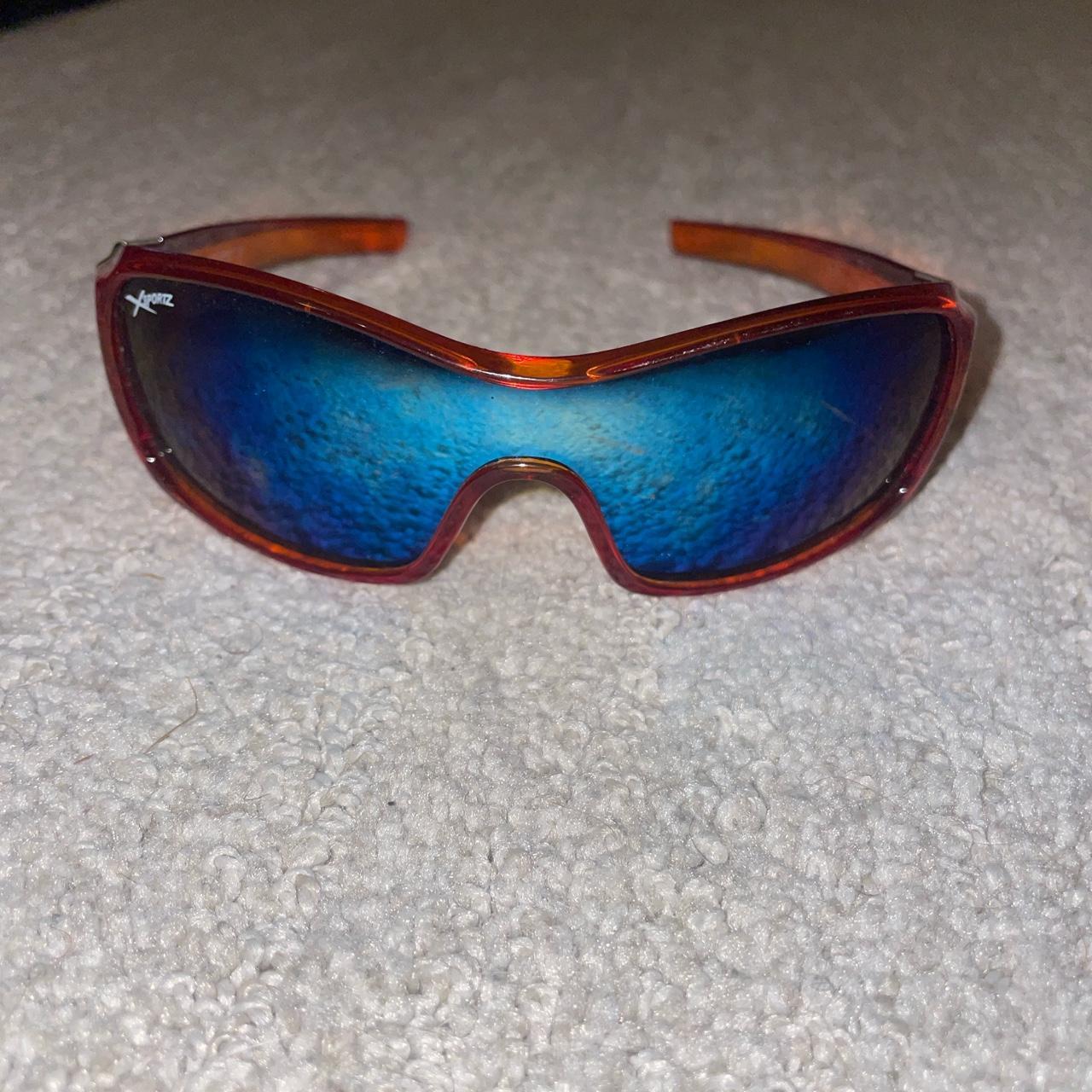 Cool speed shades. Very light buffing on the lenses. - Depop