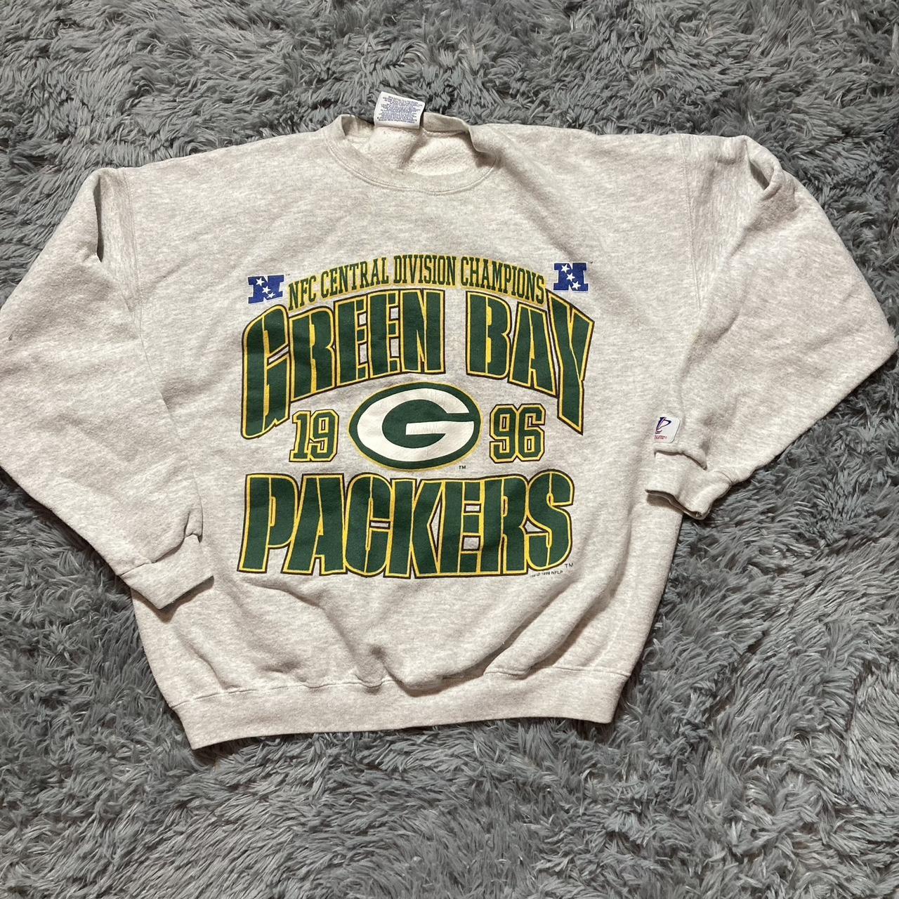 Vintage Green Bay Packers Sweater — Grey sweater... - Depop
