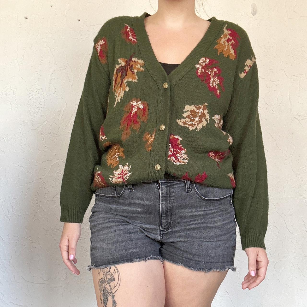 Vintage 80s Green Fall Leaf Print V-neck Cardigan... - Depop