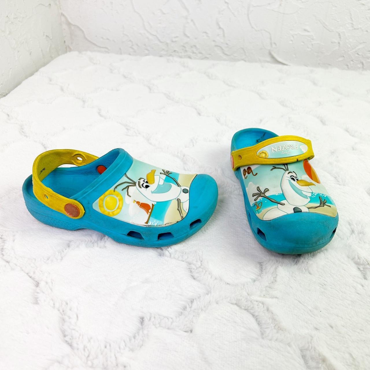 Frozen Olaf Kids Crocs Size 12/13 C Preowned.... - Depop