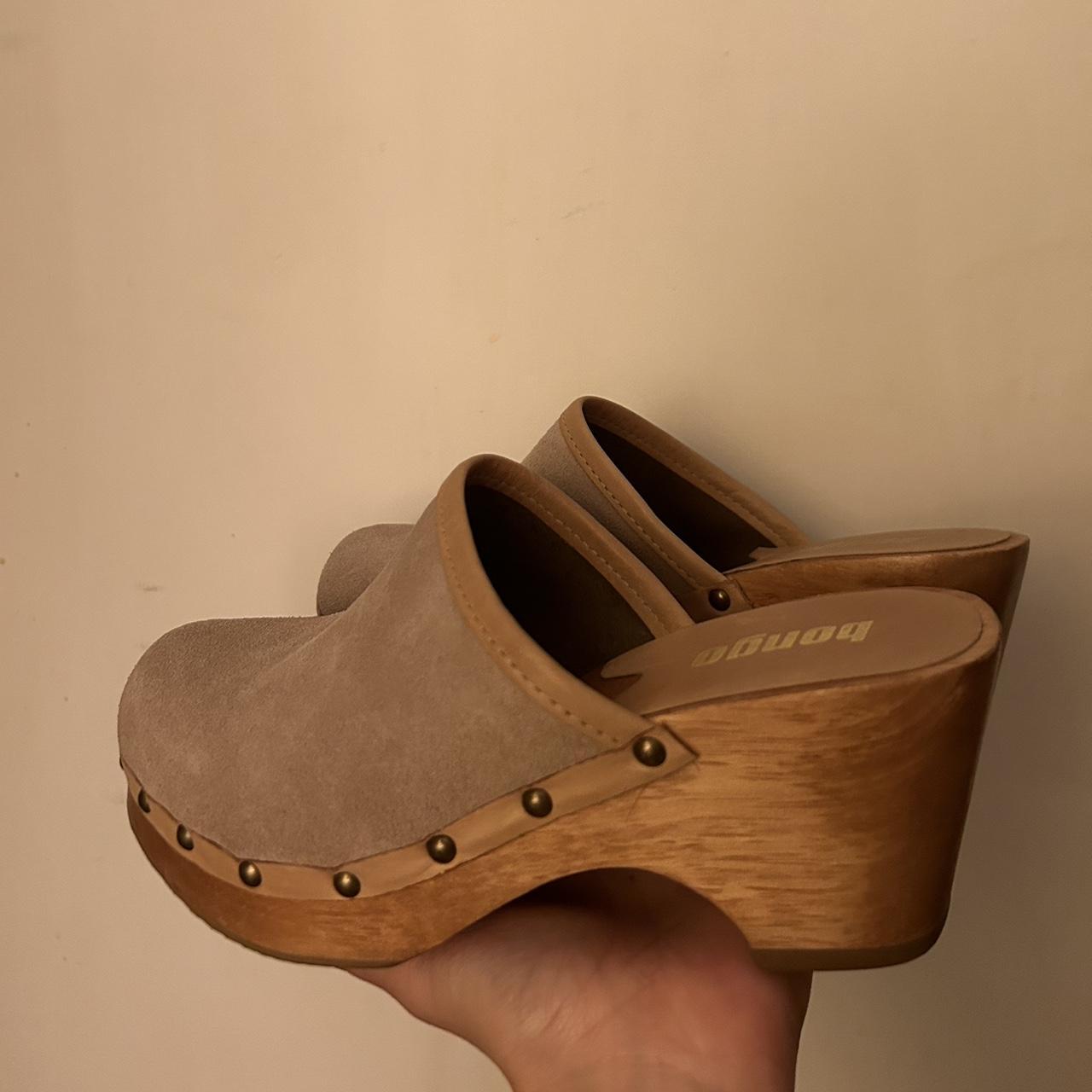 BONGO clogs size 5.5 🎀🐇 perfect condition, these... - Depop