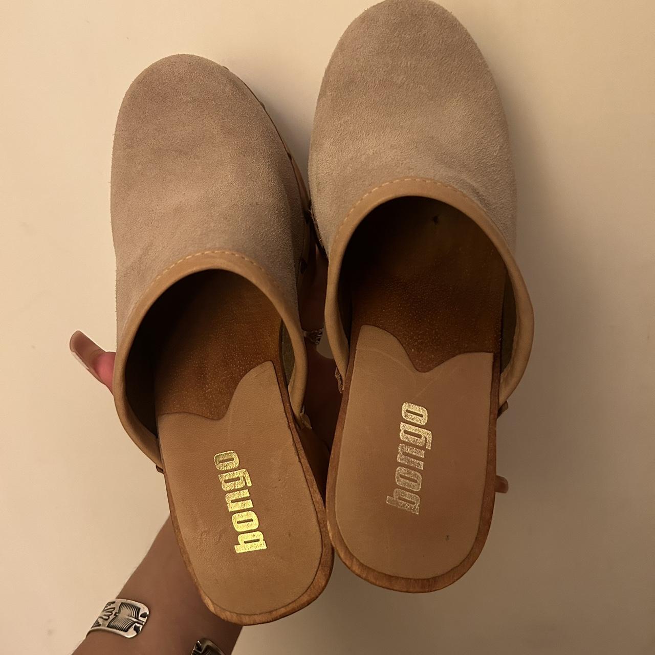 BONGO clogs size 5.5 🎀🐇 perfect condition, these... - Depop