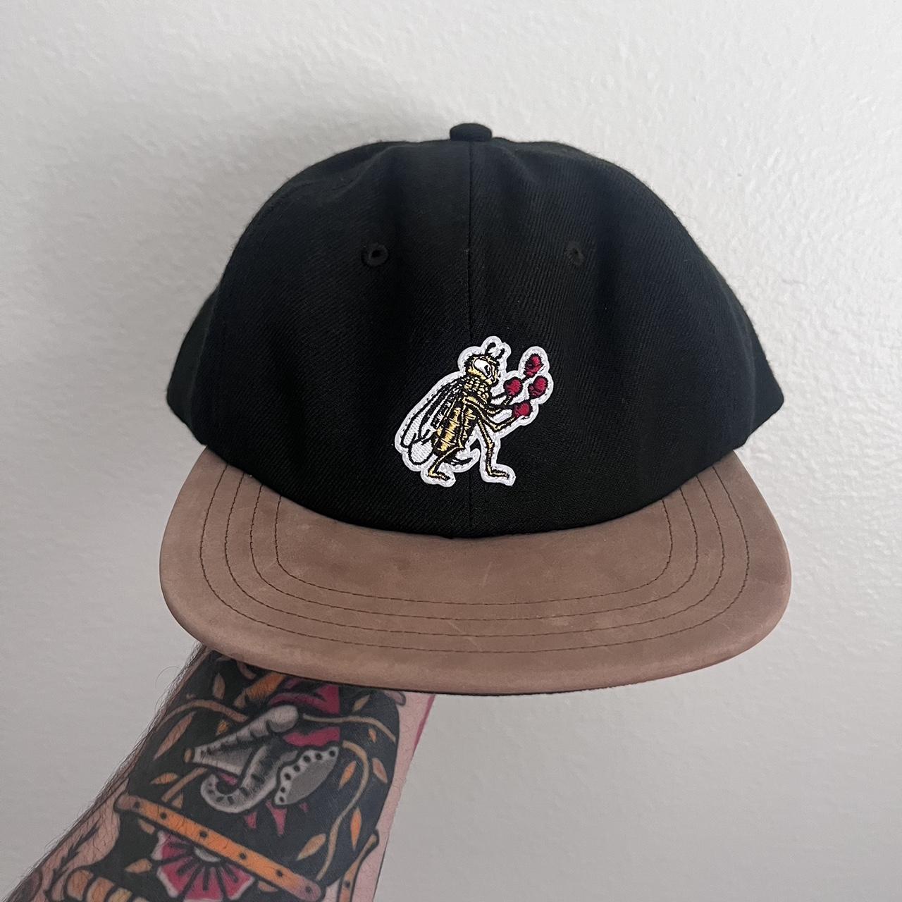 Vans bee snap back hat #vans #vanshat #hat #bee... - Depop