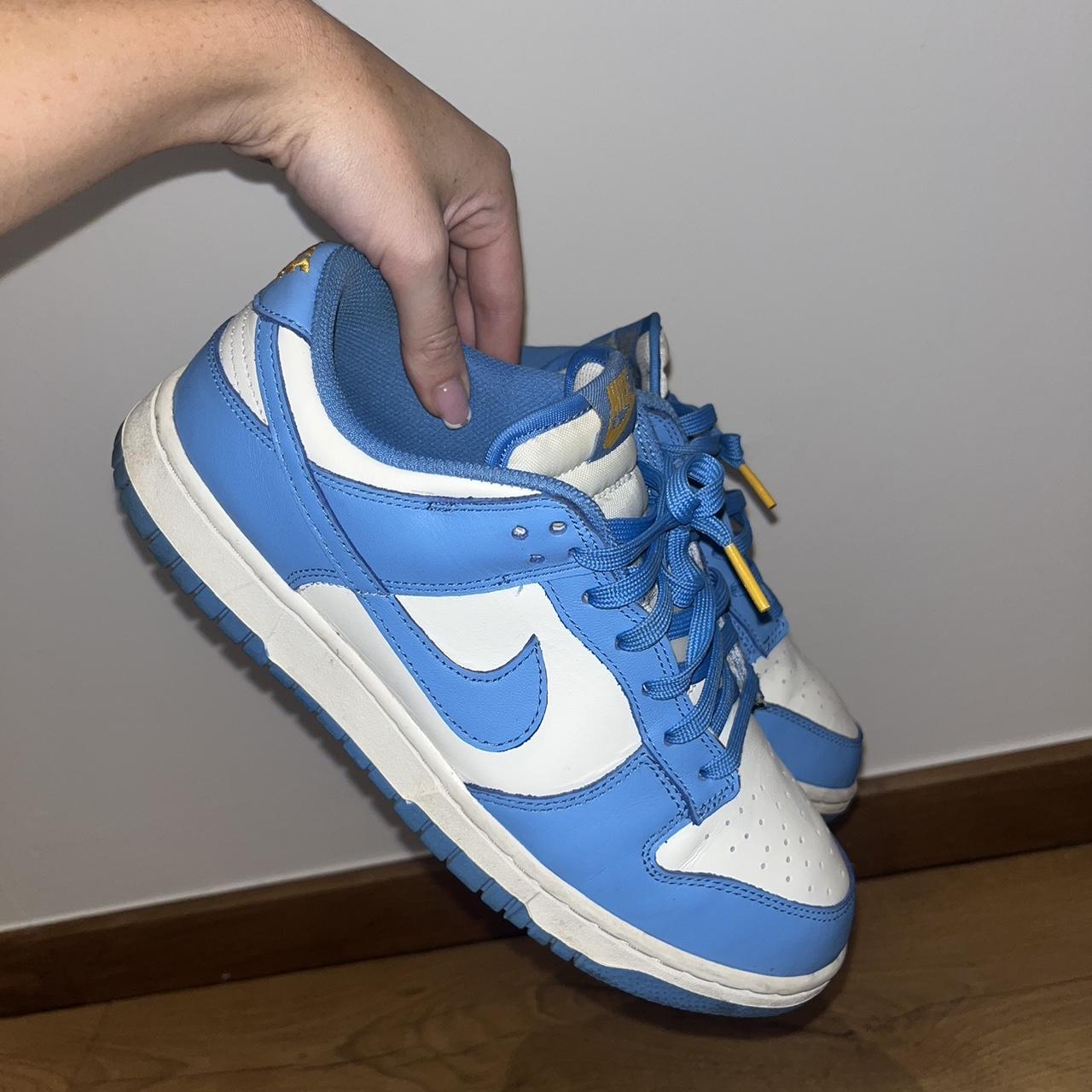 Nike Men's Blue Trainers | Depop