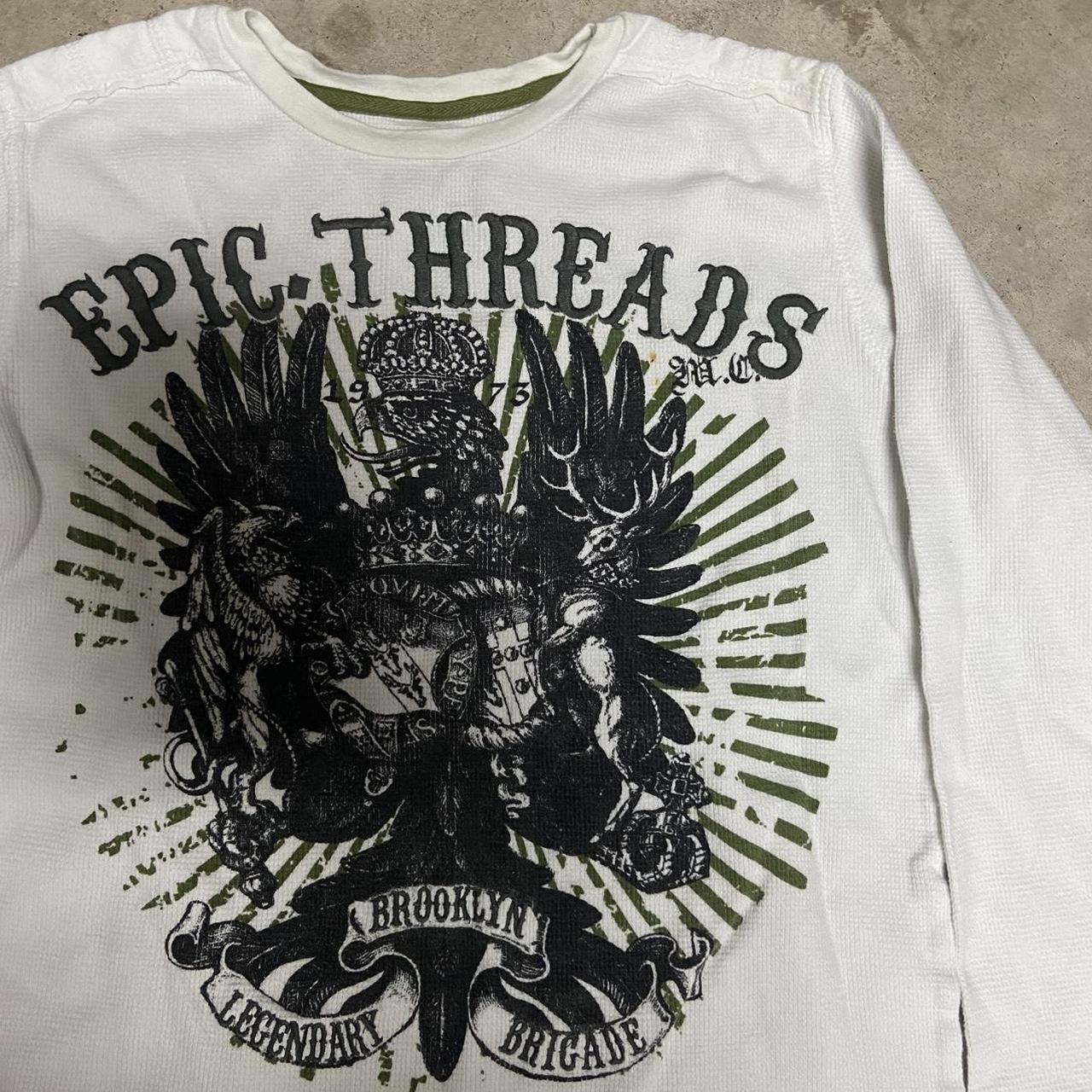 Epic Threads Men's White and Green T-shirt | Depop