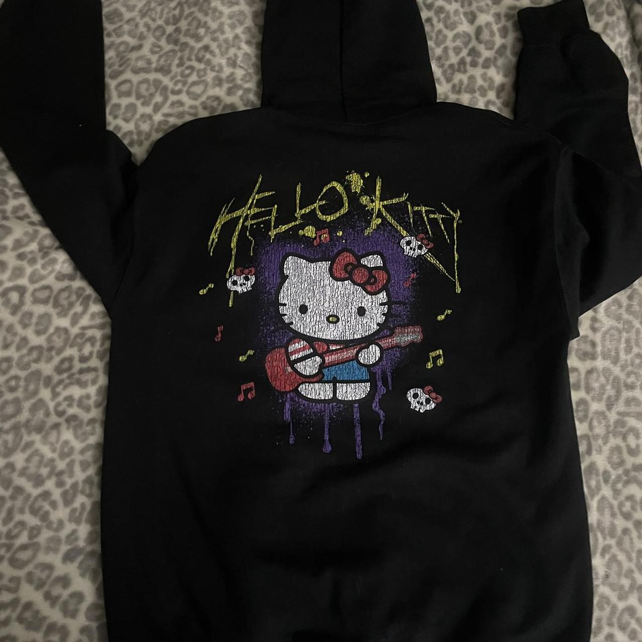 Metal Hello Kitty :3 // Sanrio official Size:... - Depop