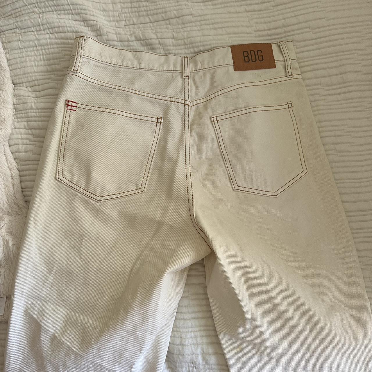 BCG cream jeans ! Fits like a size 8 - Depop