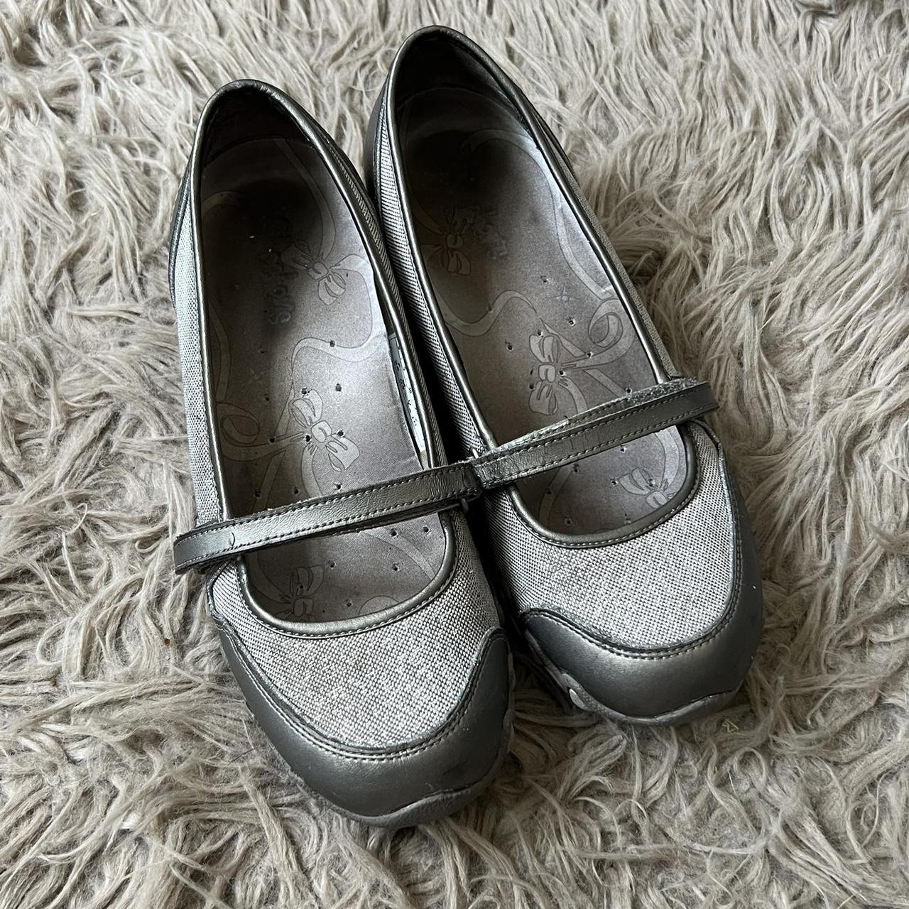 Sketchers Mary Jane / Ballet flat size 5 Super... - Depop