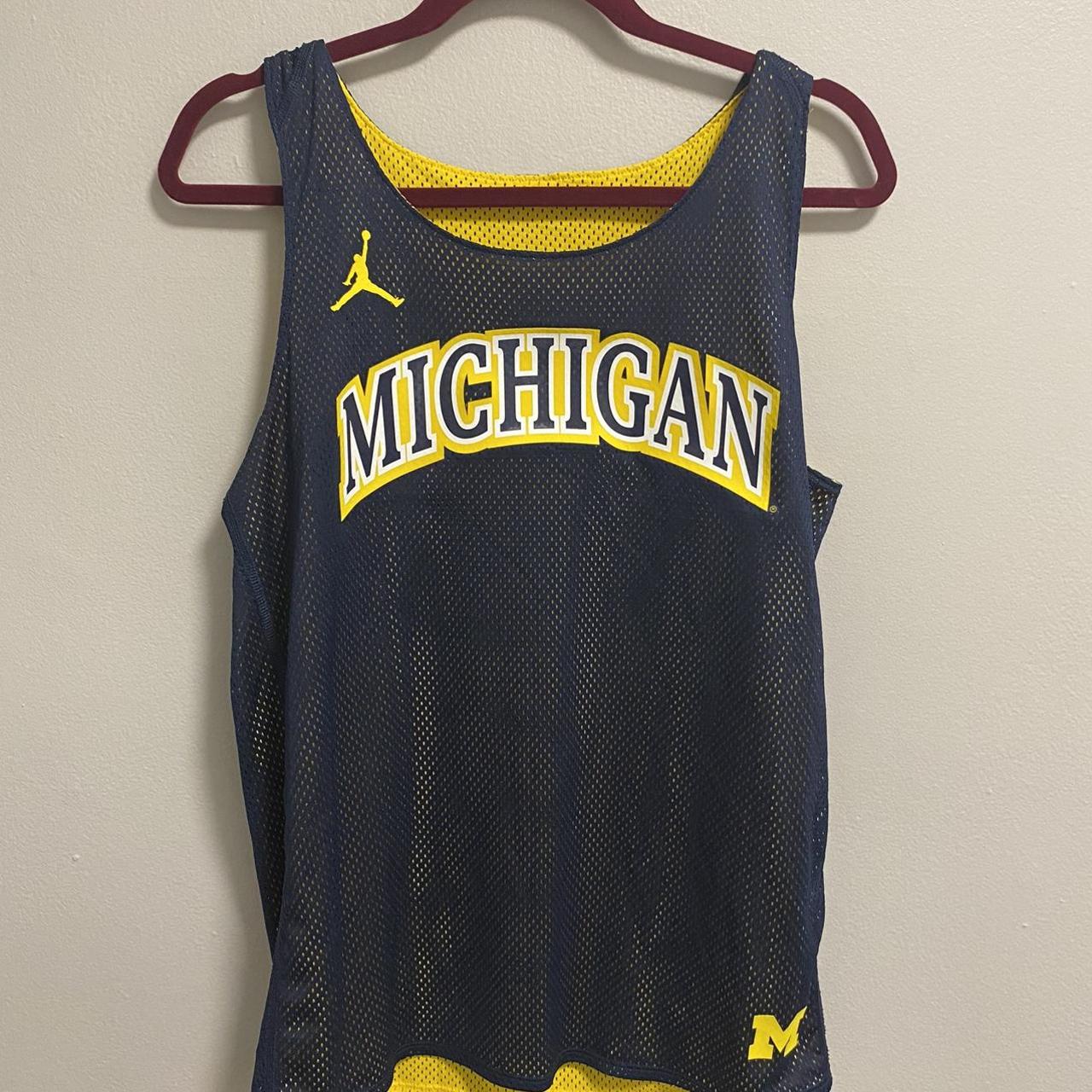 REVERSIBLE MICHIGAN BASKETBALL JERSEY Never worn... - Depop