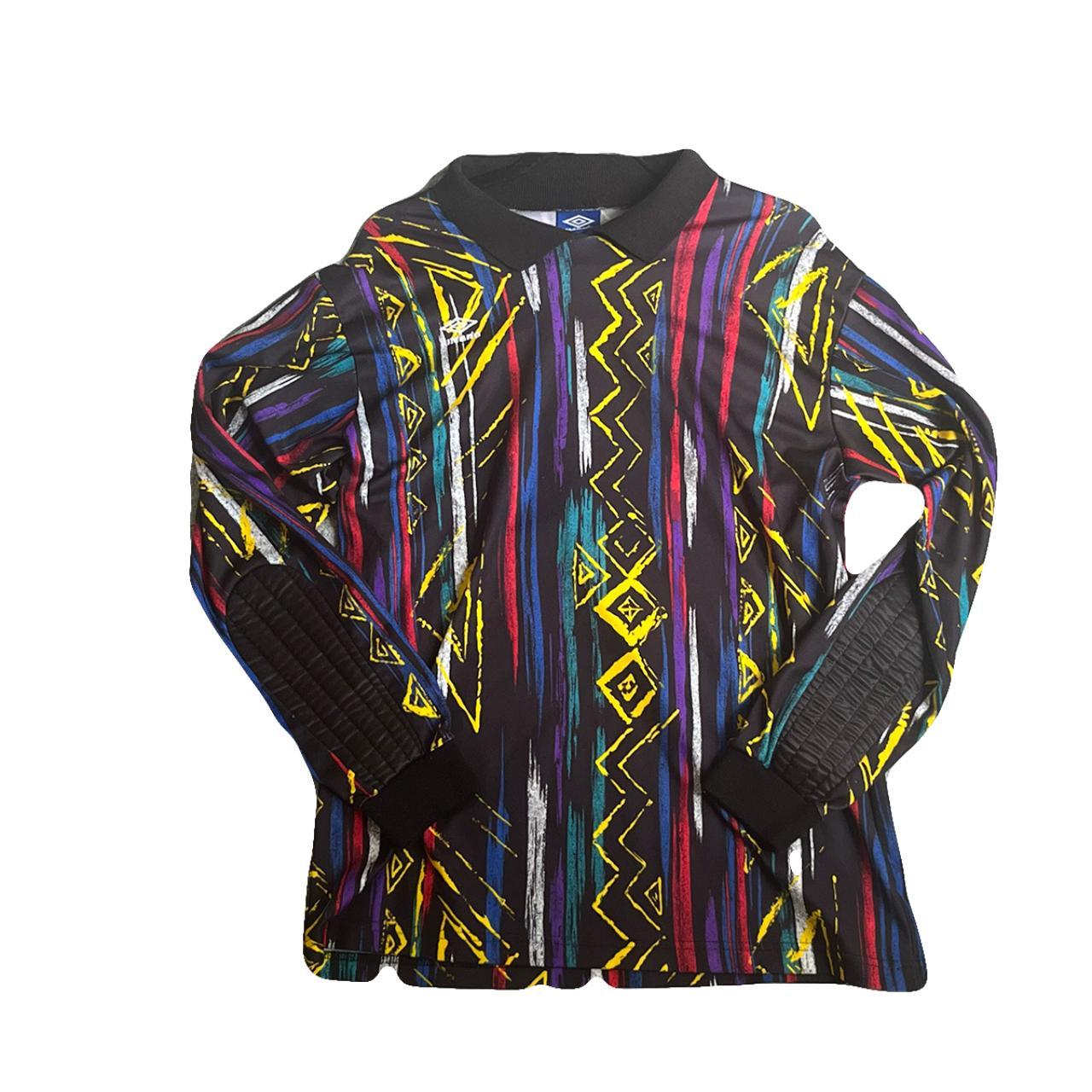 Umbro Vintage Soccer Men's Jersey, padded on lower... - Depop