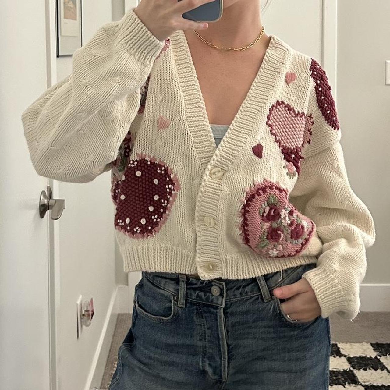 Adorable vintage cardigan with heart print knit ... - Depop