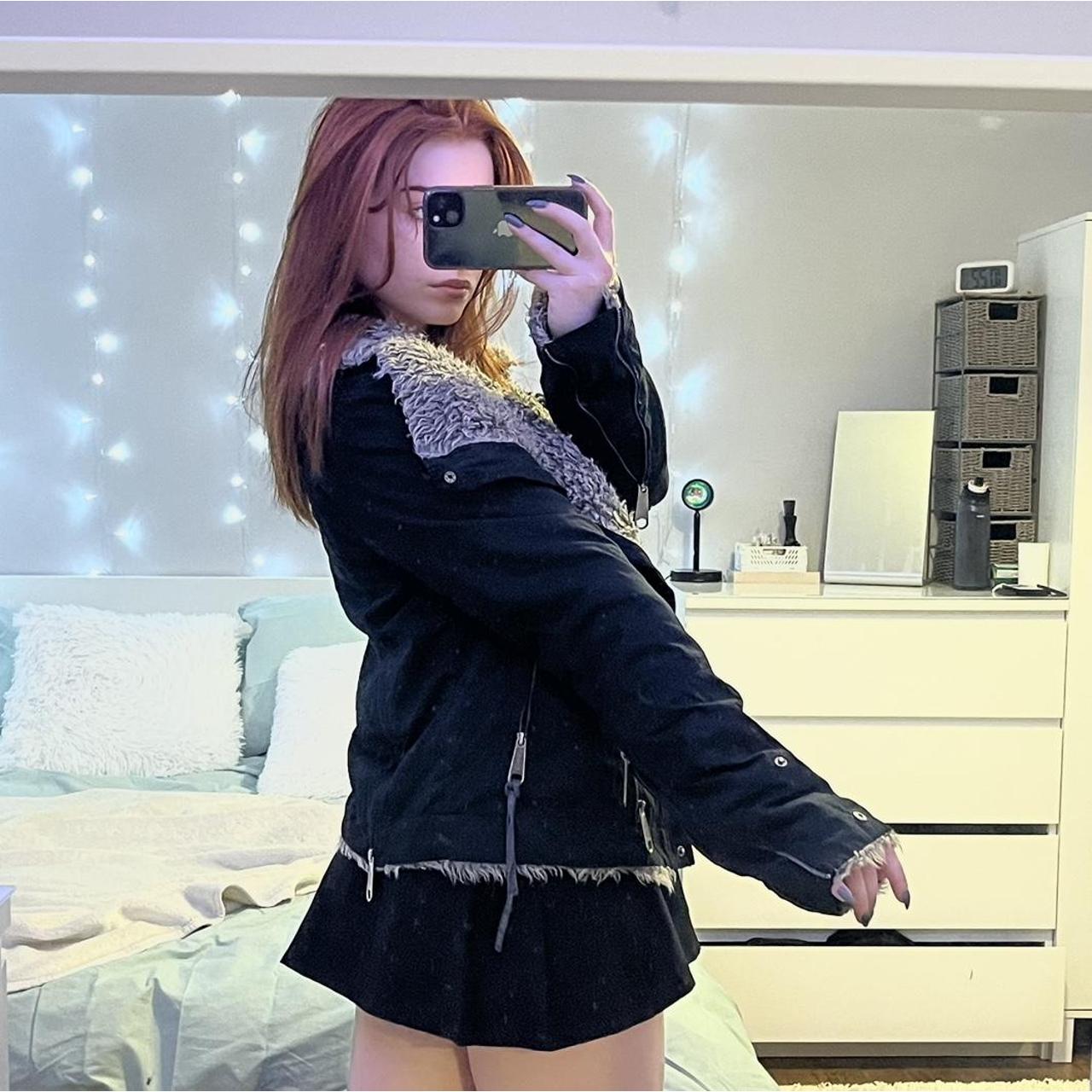 Such a cute 2000s bench black coat with grey fur... - Depop