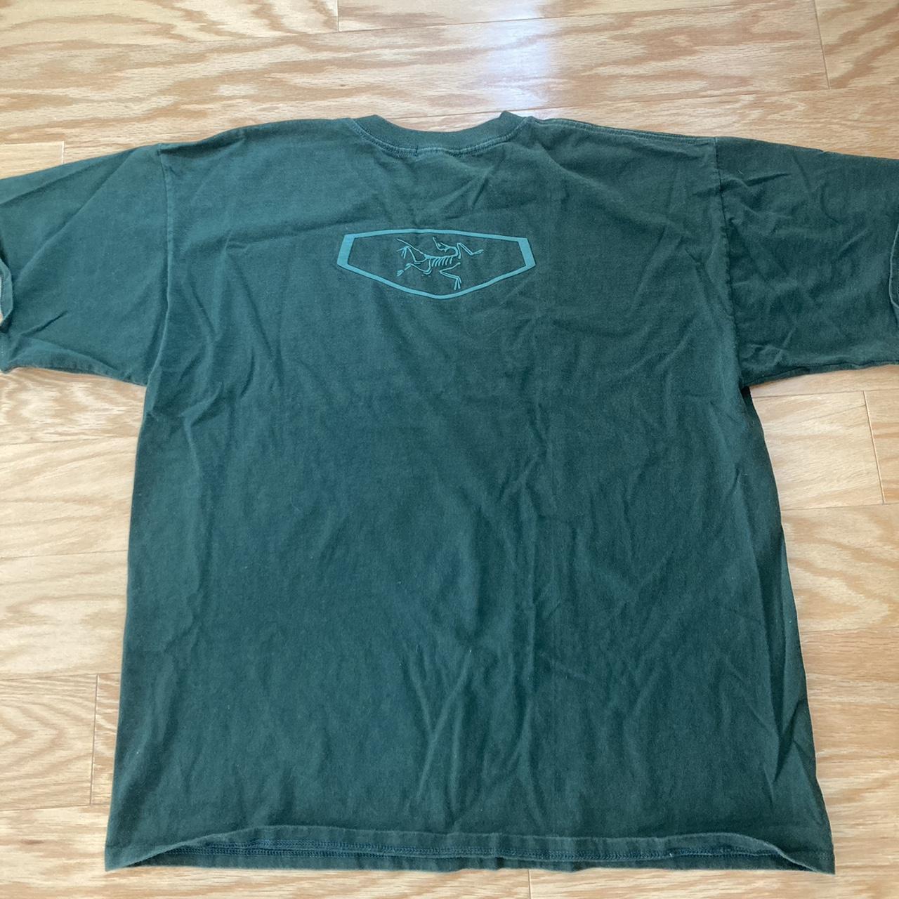 Arc'teryx Men's Green T-shirt | Depop