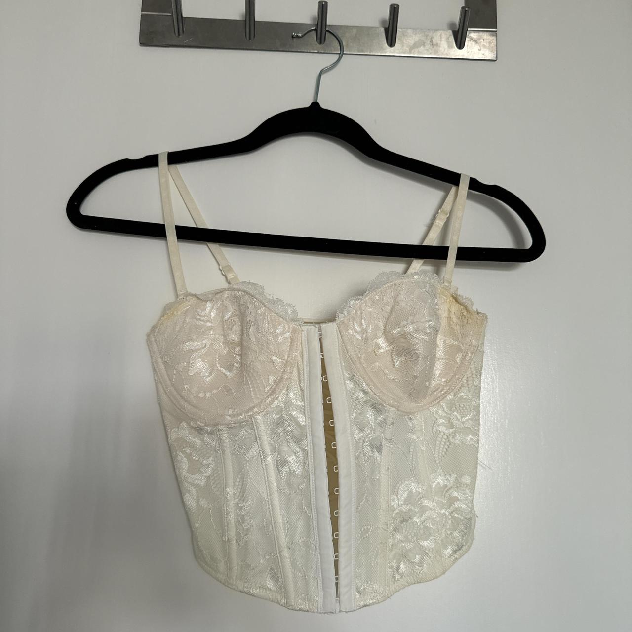Glassons White lace corset with zipper back... - Depop