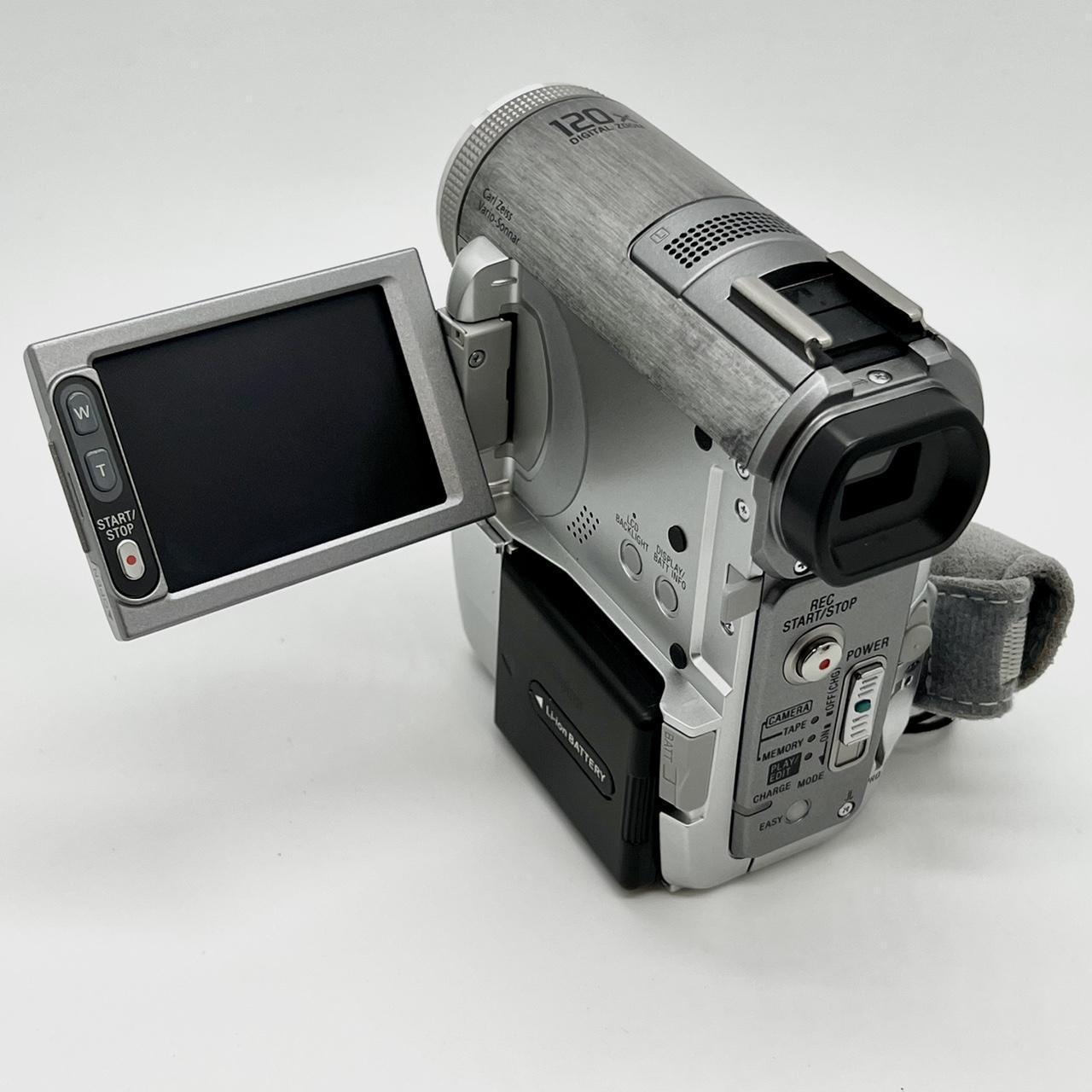 Sony Silver and Black Cameras-and-accessories | Depop