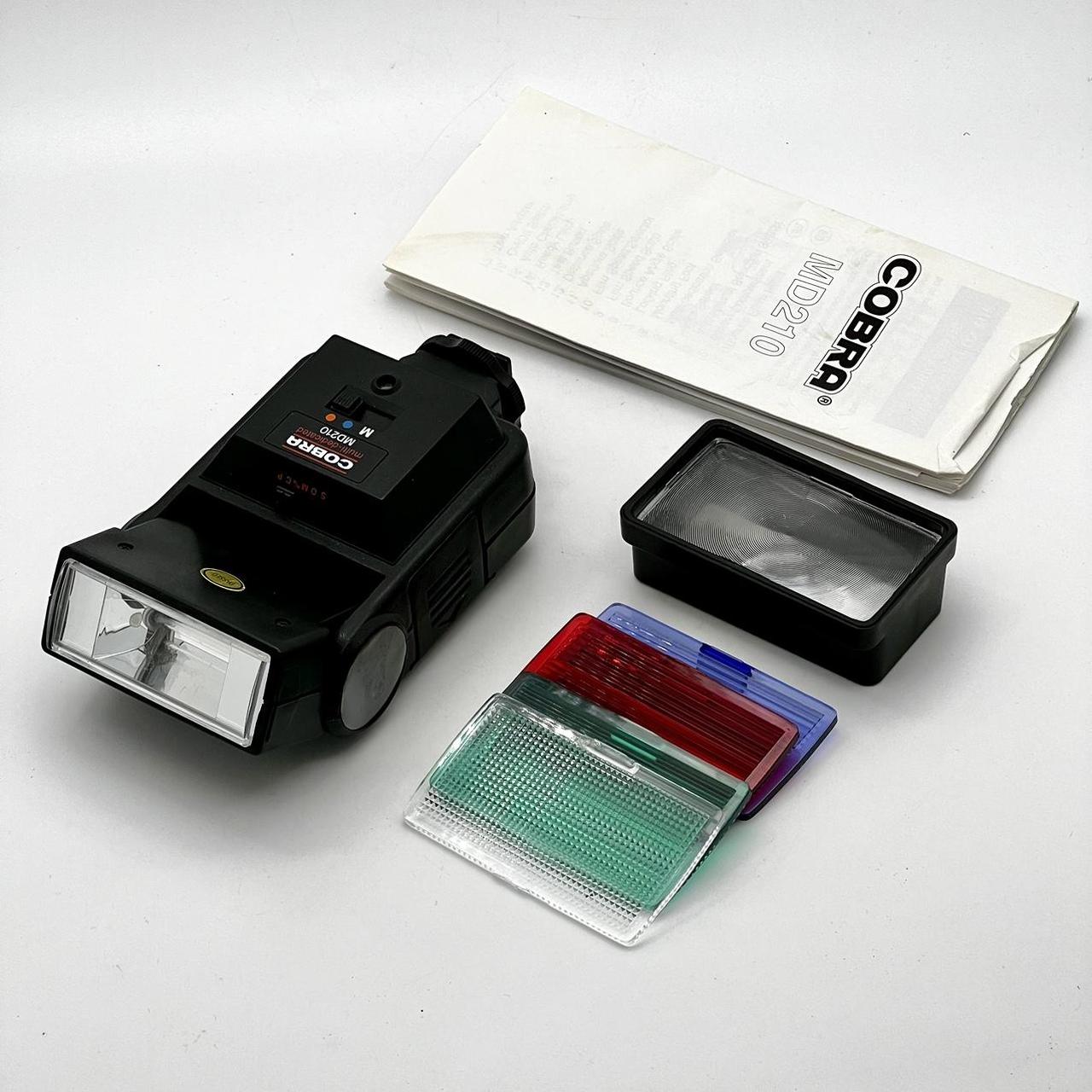Cobra Camera Flash This high quality flash unit is... - Depop