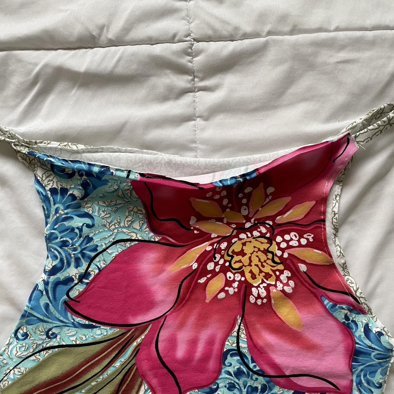 Gorgeous vintage highneck tank🌸 Bust 15” Waist... | Depop