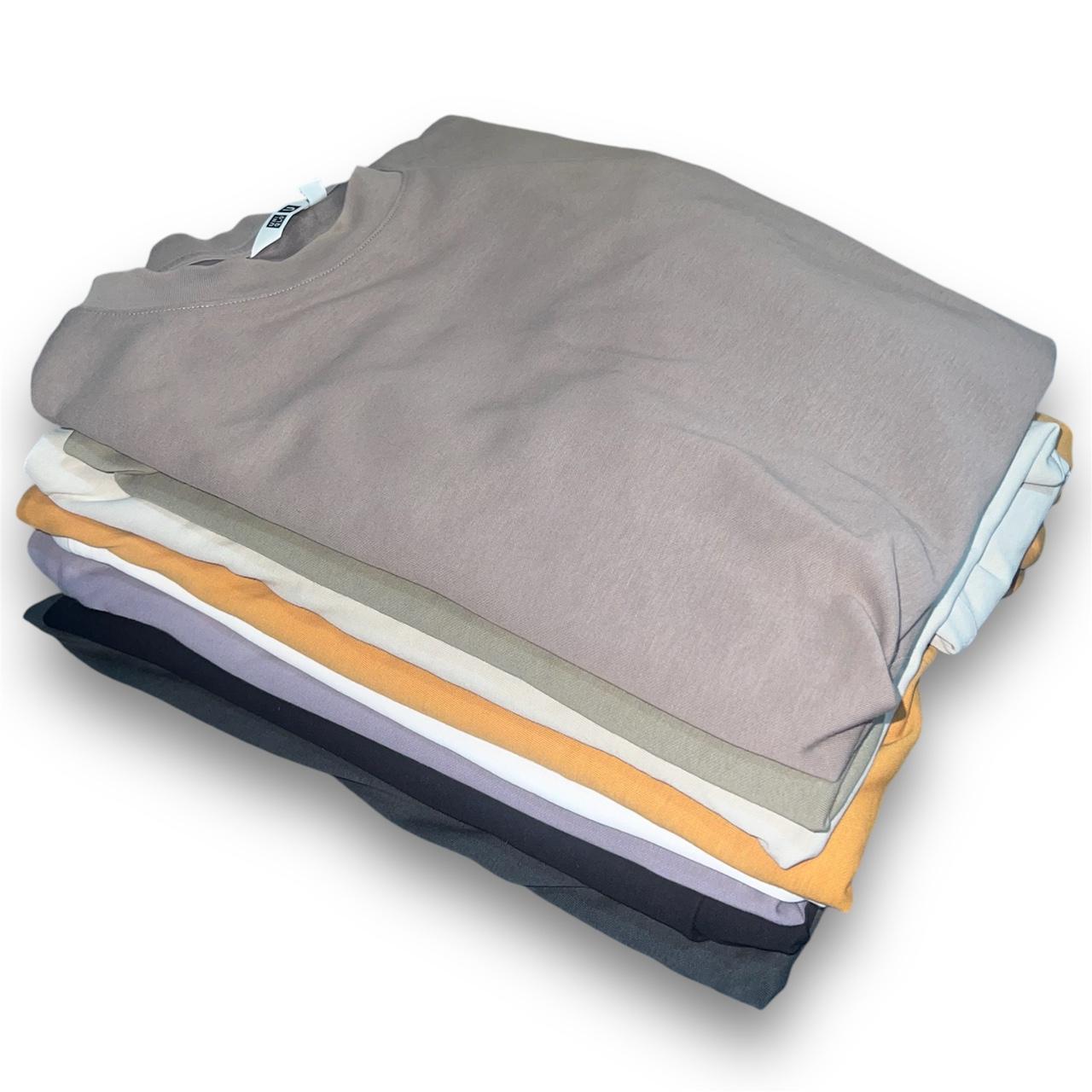 Uniqlo Airism Tee Bundle (8 Tees) Size Large, gym... - Depop