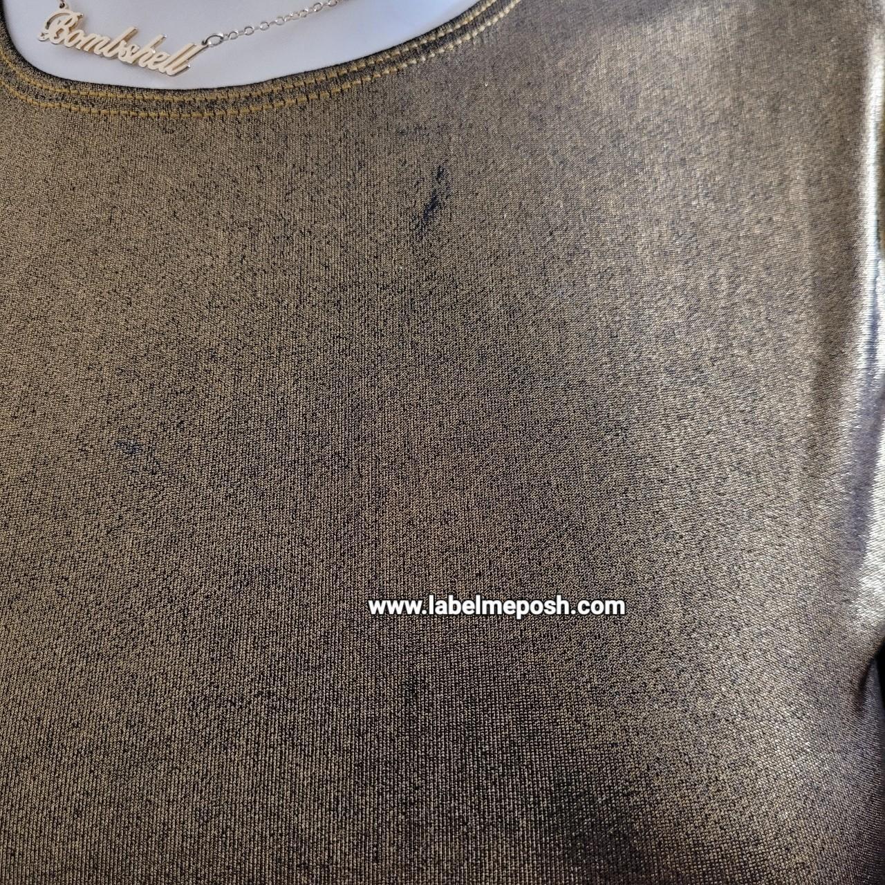 This is metallic bodysuit in the color gold. Very... - Depop