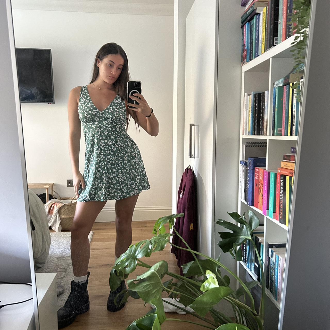 Motel rocks green floral summer dress Super cute... - Depop