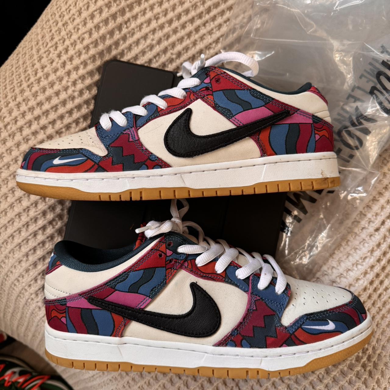 Nike SB Para Dunks 9/10 condition. Come with OG... | Depop