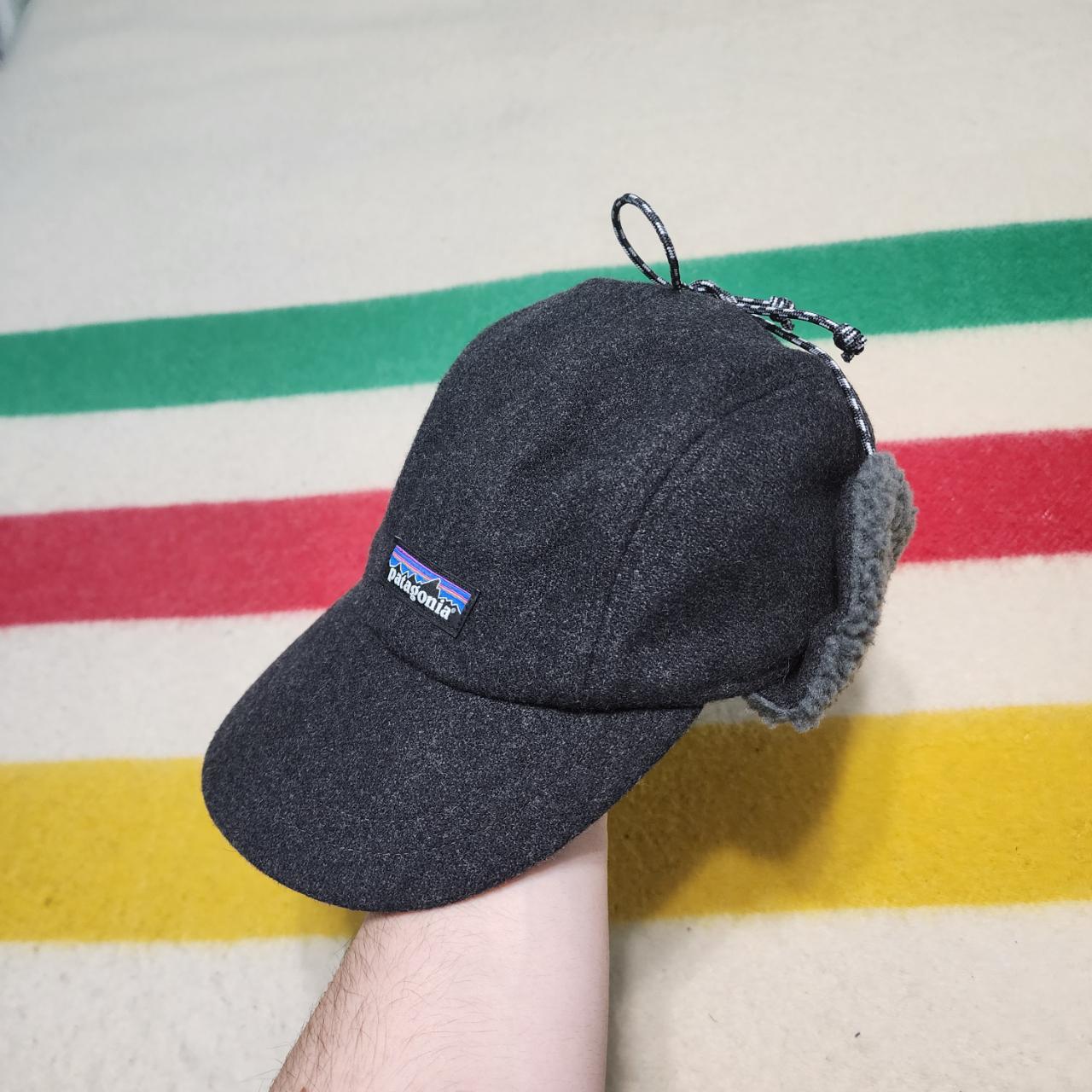 Patagonia Ear Flap Sherpa Hat! Can tie it on top or... - Depop