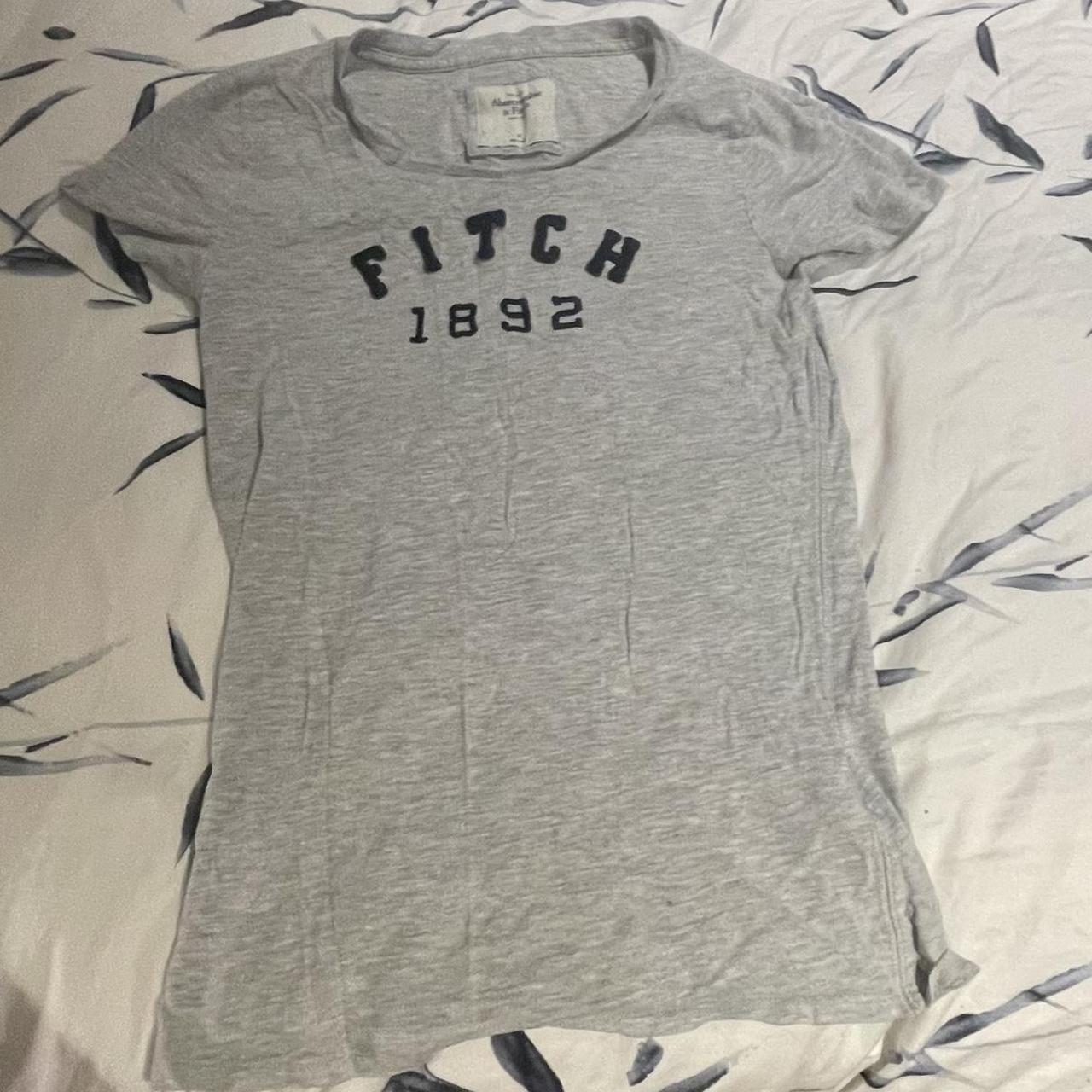 Abercrombie and Fitch in grey top size medium - Depop