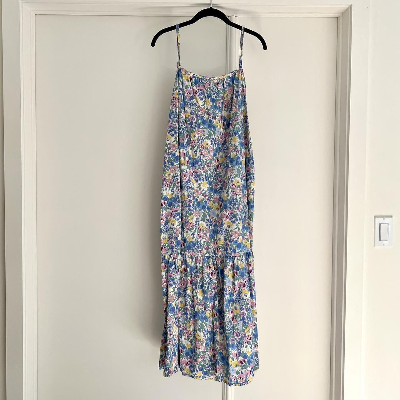 Floral print mumu style dress in midi length. Has... - Depop