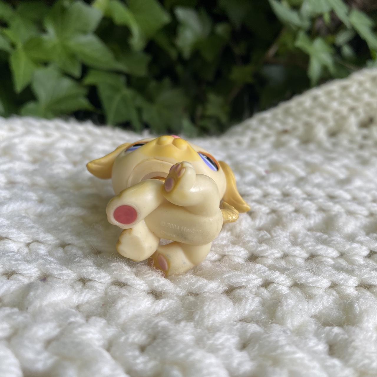 LPS 268 Golden retriever She has been loved,... | Depop