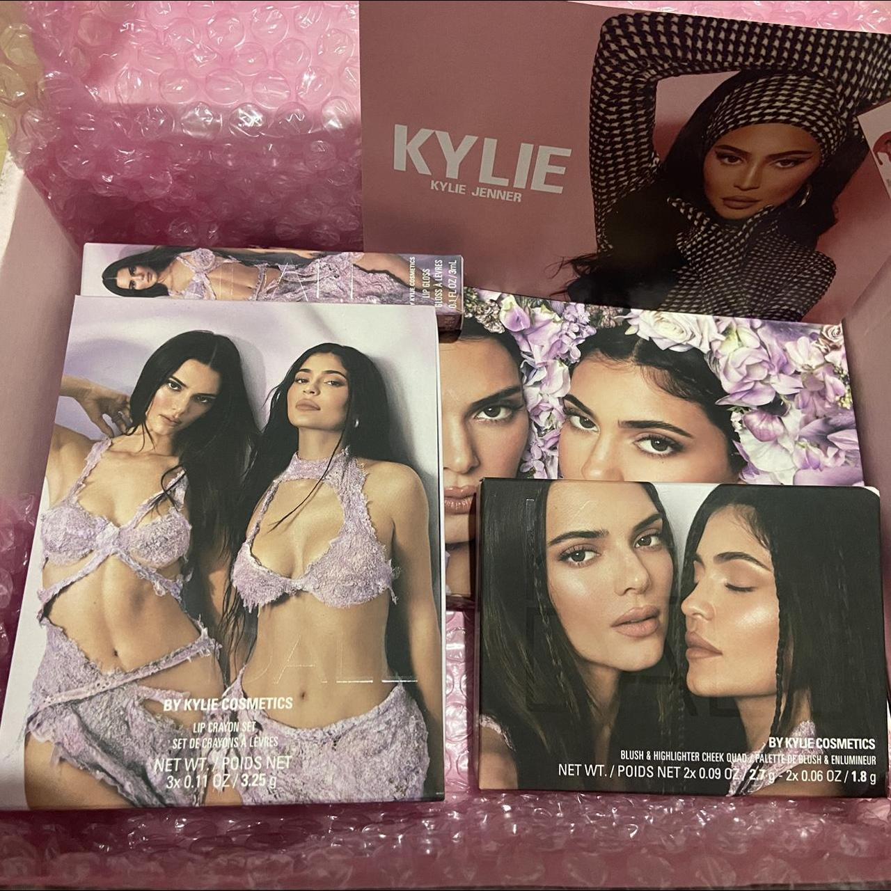 Selling the full kylie x Kendall 2.0 collection £160... - Depop