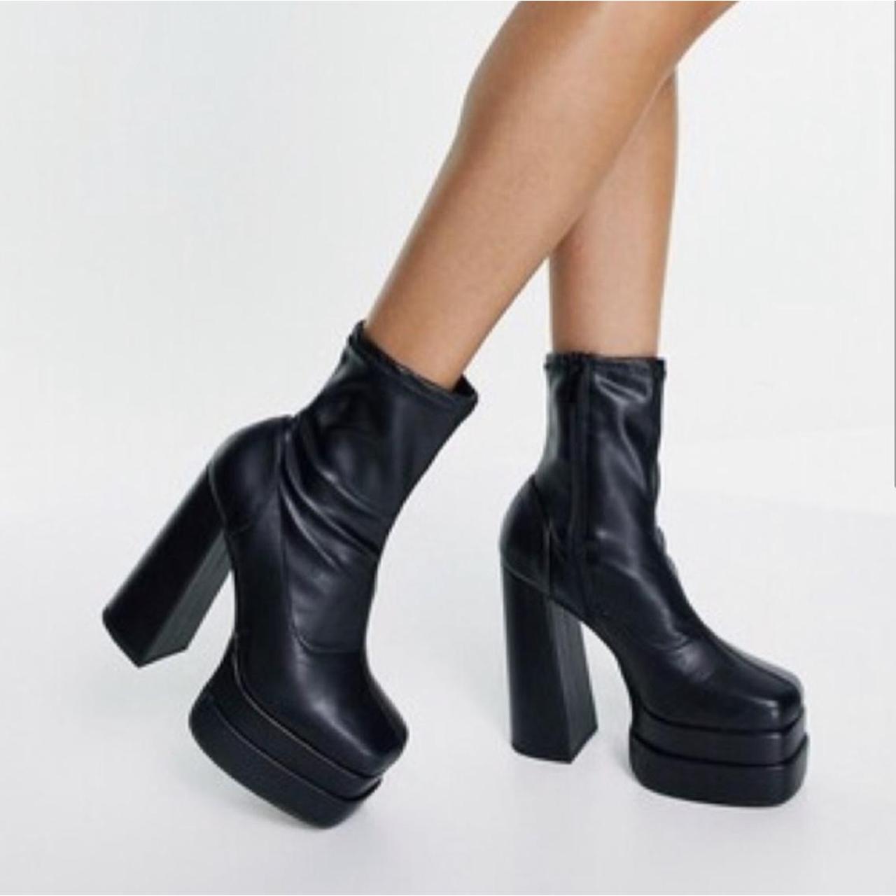 high heeled platform boots🖤 so so cute and... - Depop