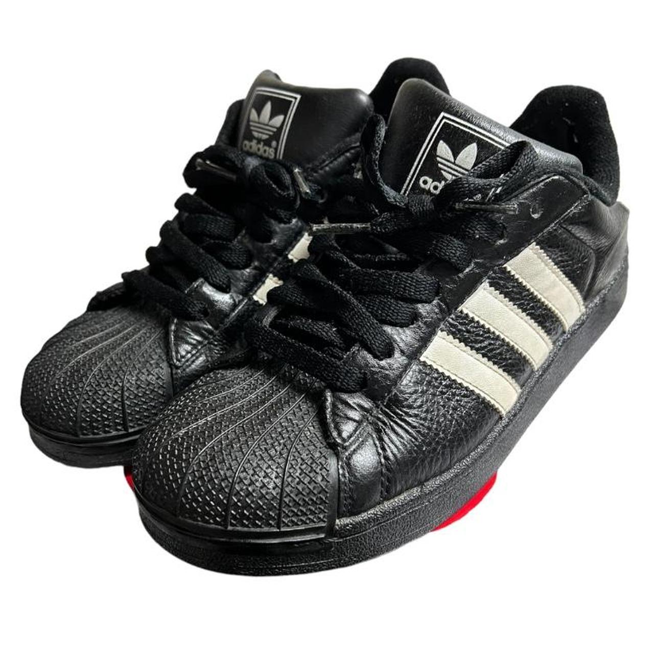 Amazing pair of vintage adidas superstar sneakers... - Depop