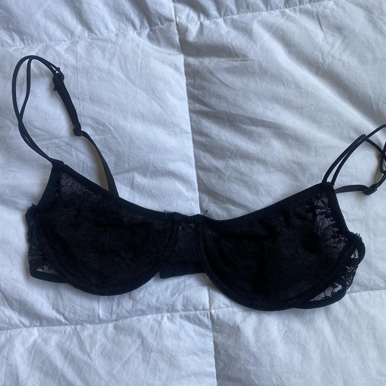vintage flower lace black bra 🖤🖤 no tag fitting med... - Depop