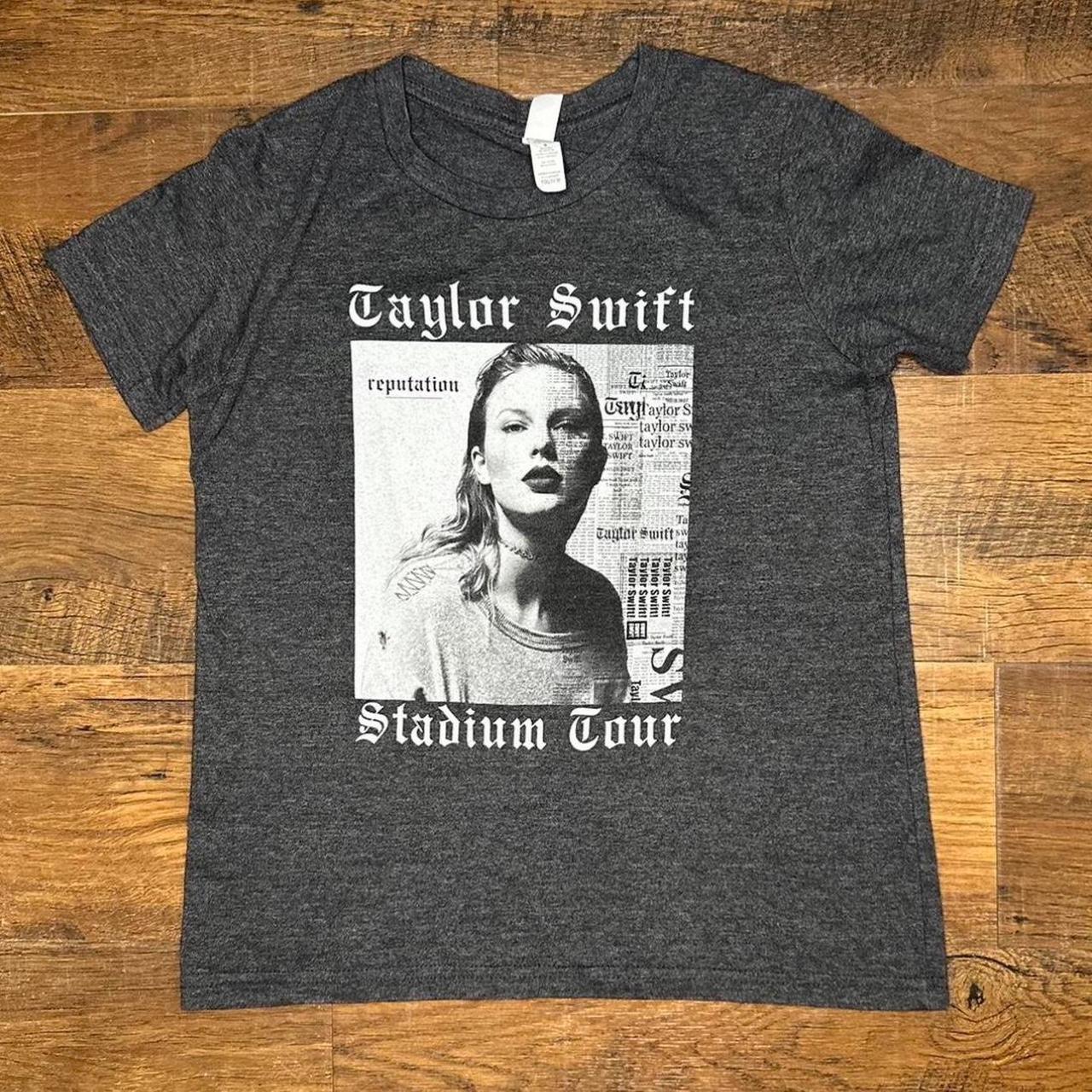 Taylor Swift Reputation Tour tee. Youth size M. No... - Depop