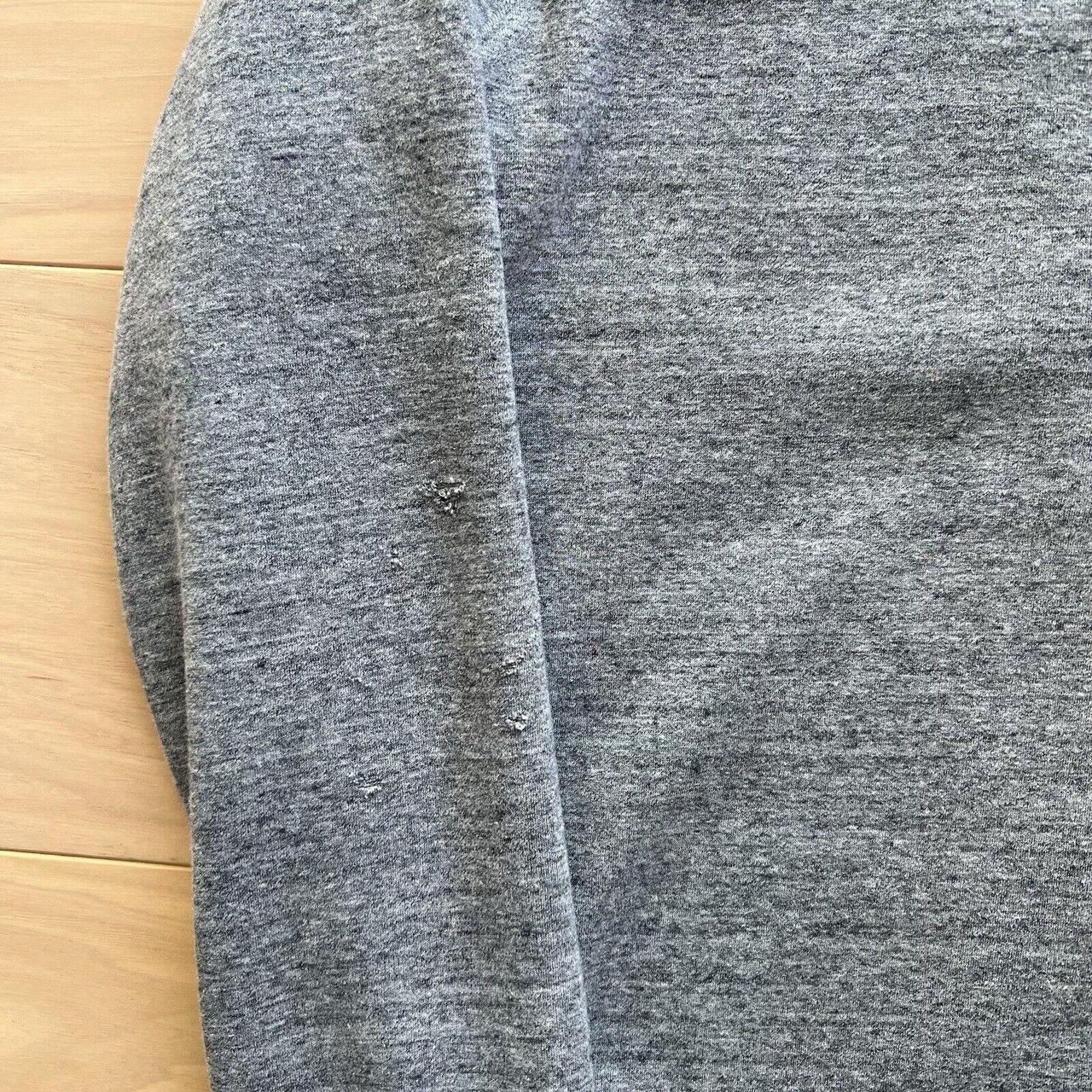 Relwen Micropile Half Zip Small Gray Lightweight... - Depop