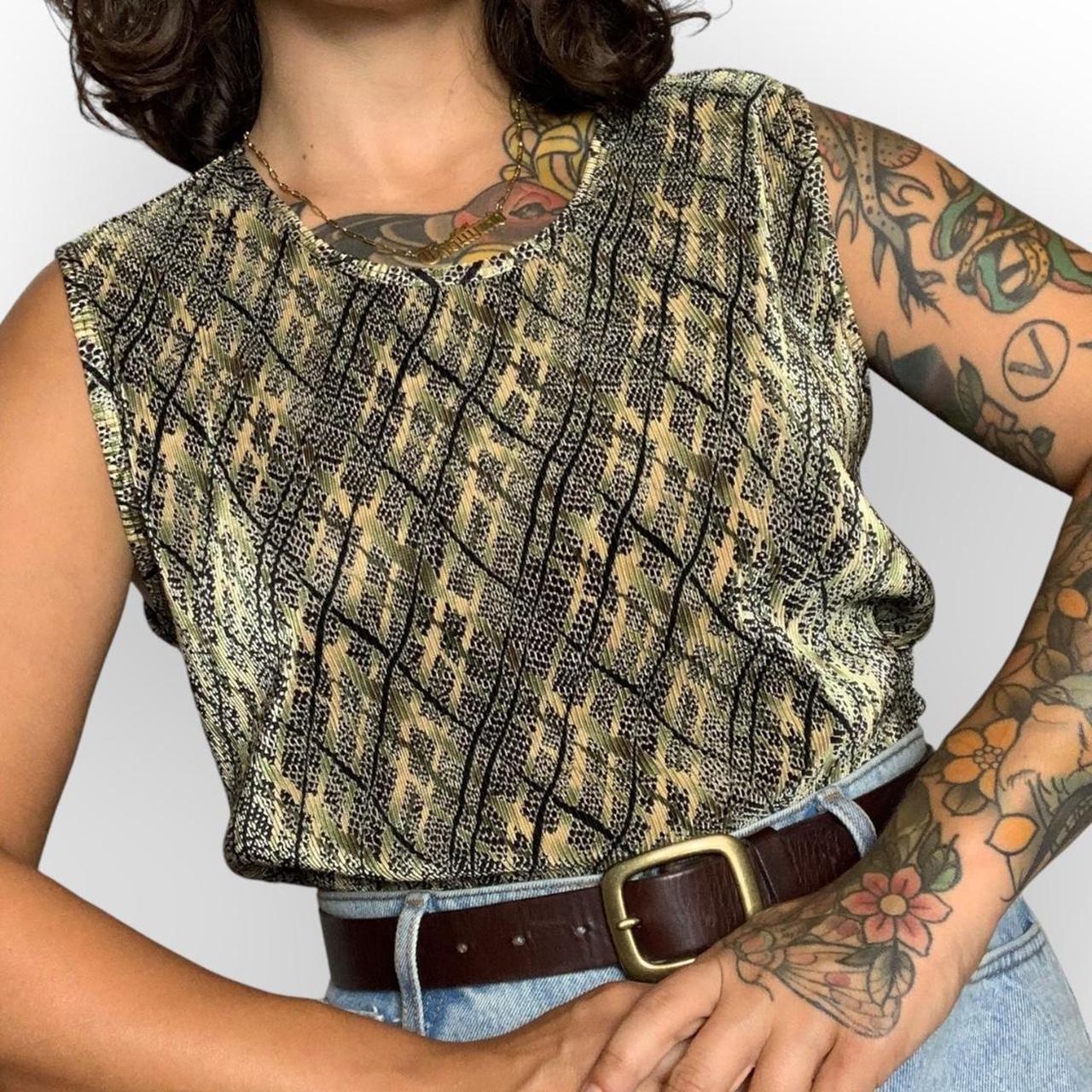 Vintage y2k abstract ribbed tank top by Plisse... - Depop