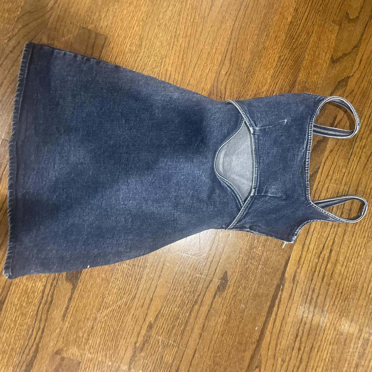 amazing denim dress for Zara. Too tight in my bust... - Depop