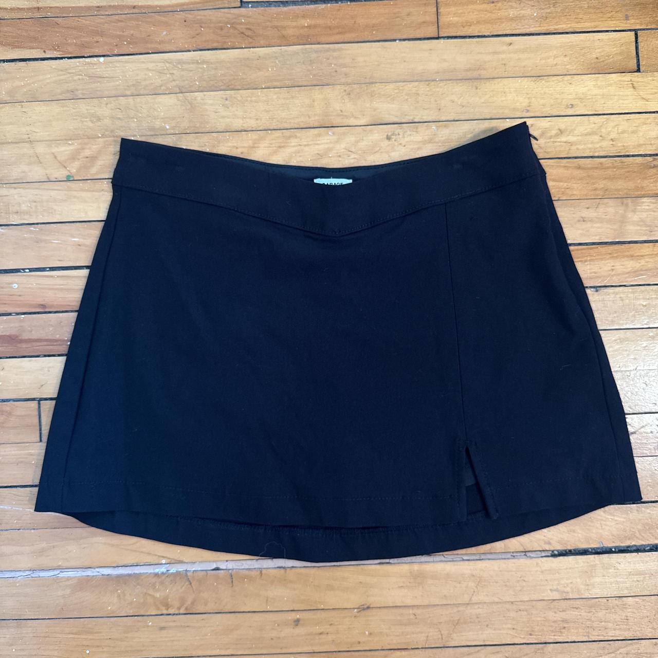 Garage black skort barely worn stretchy comfy - Depop