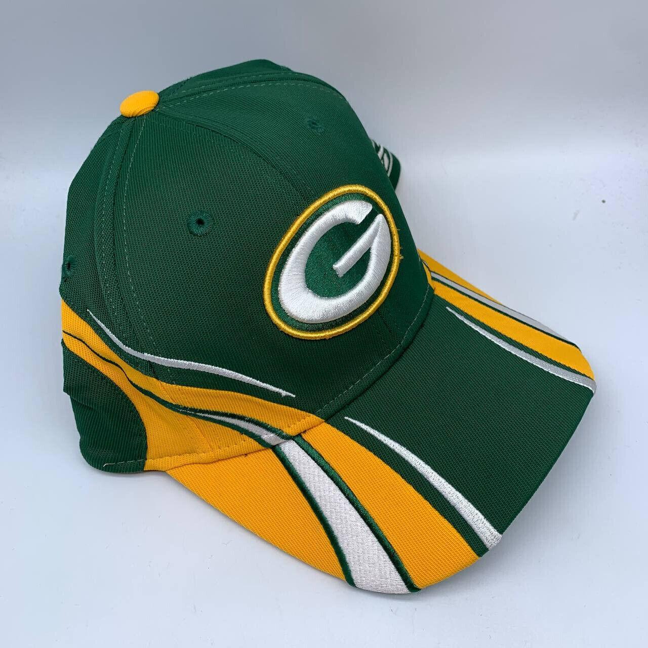 Vintage Green Bay Packers M/L NFL Reebok Hat Stretch... - Depop