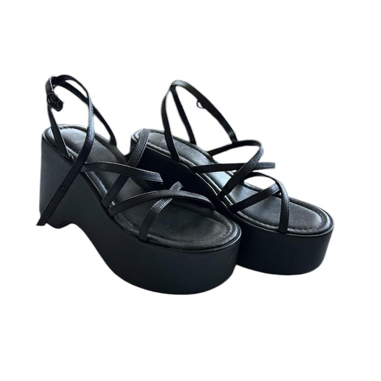 Wild Fable platform sandals #y2k #platforms... | Depop