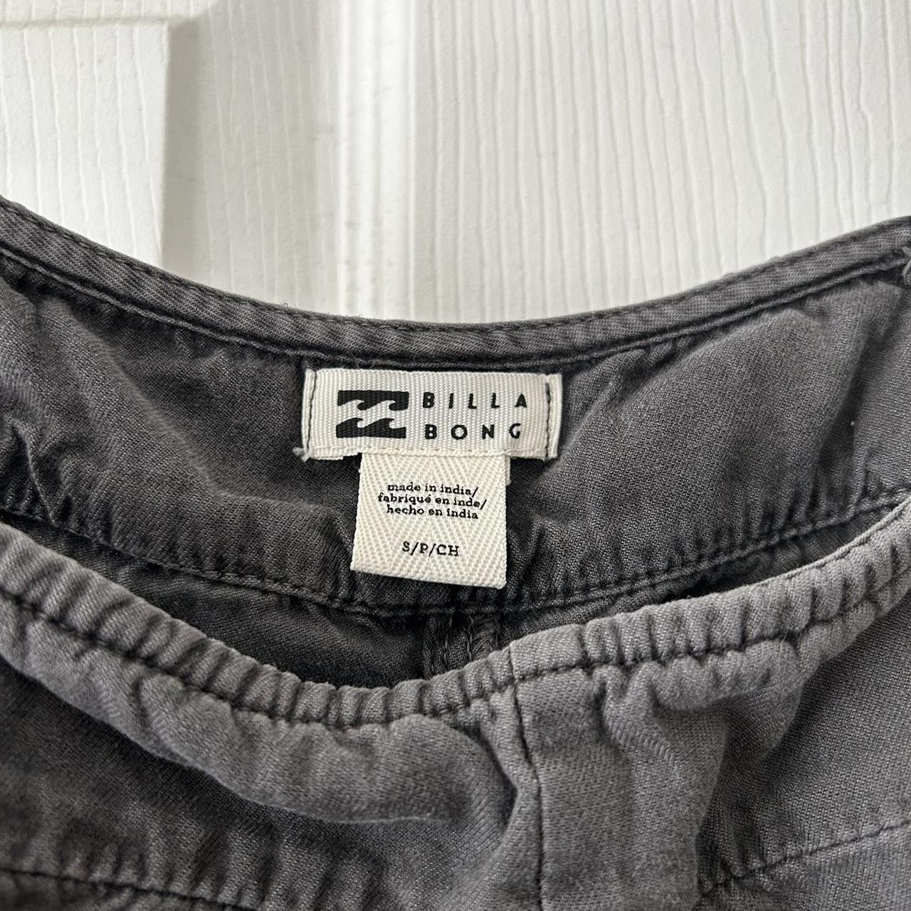 Grey Billabong Romper only worn once, in great... - Depop