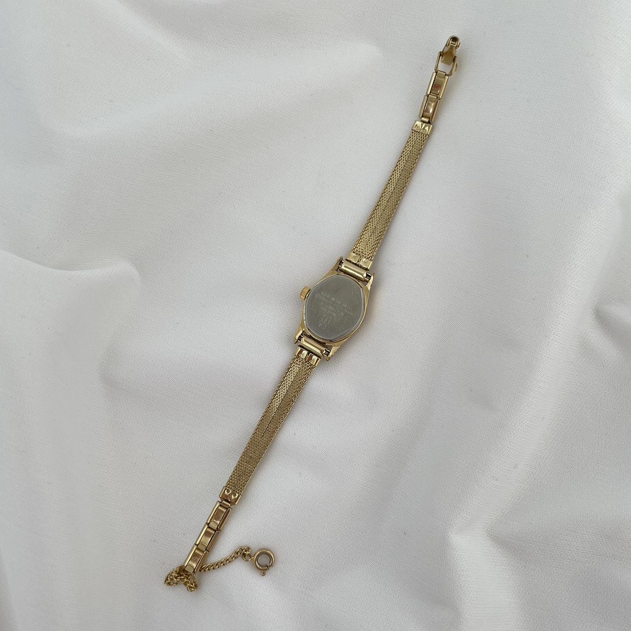 Gold heart watch -Dainty old money vintage gold... - Depop