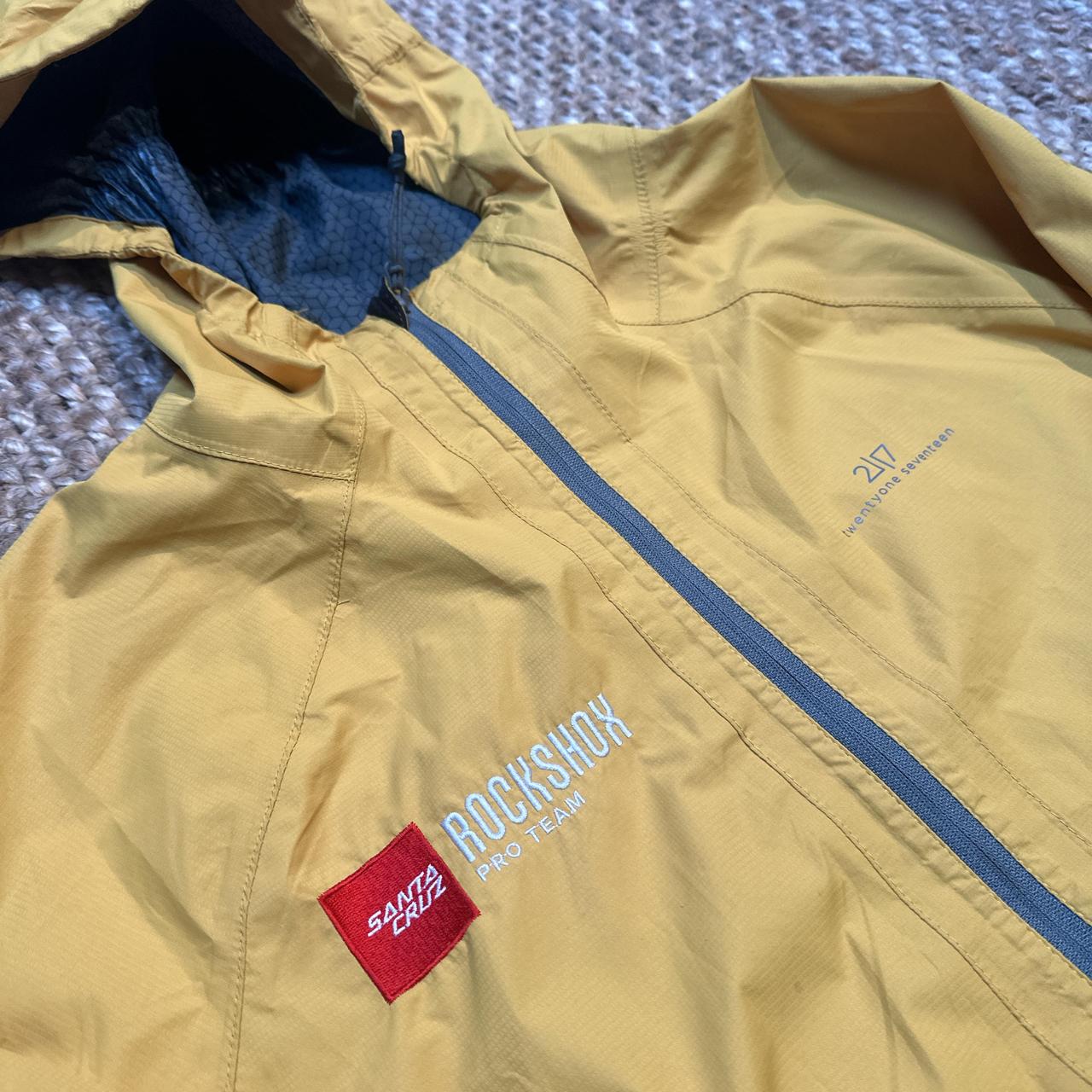 Santa Cruz Rockshox pro team Jacket. Size medium.... - Depop