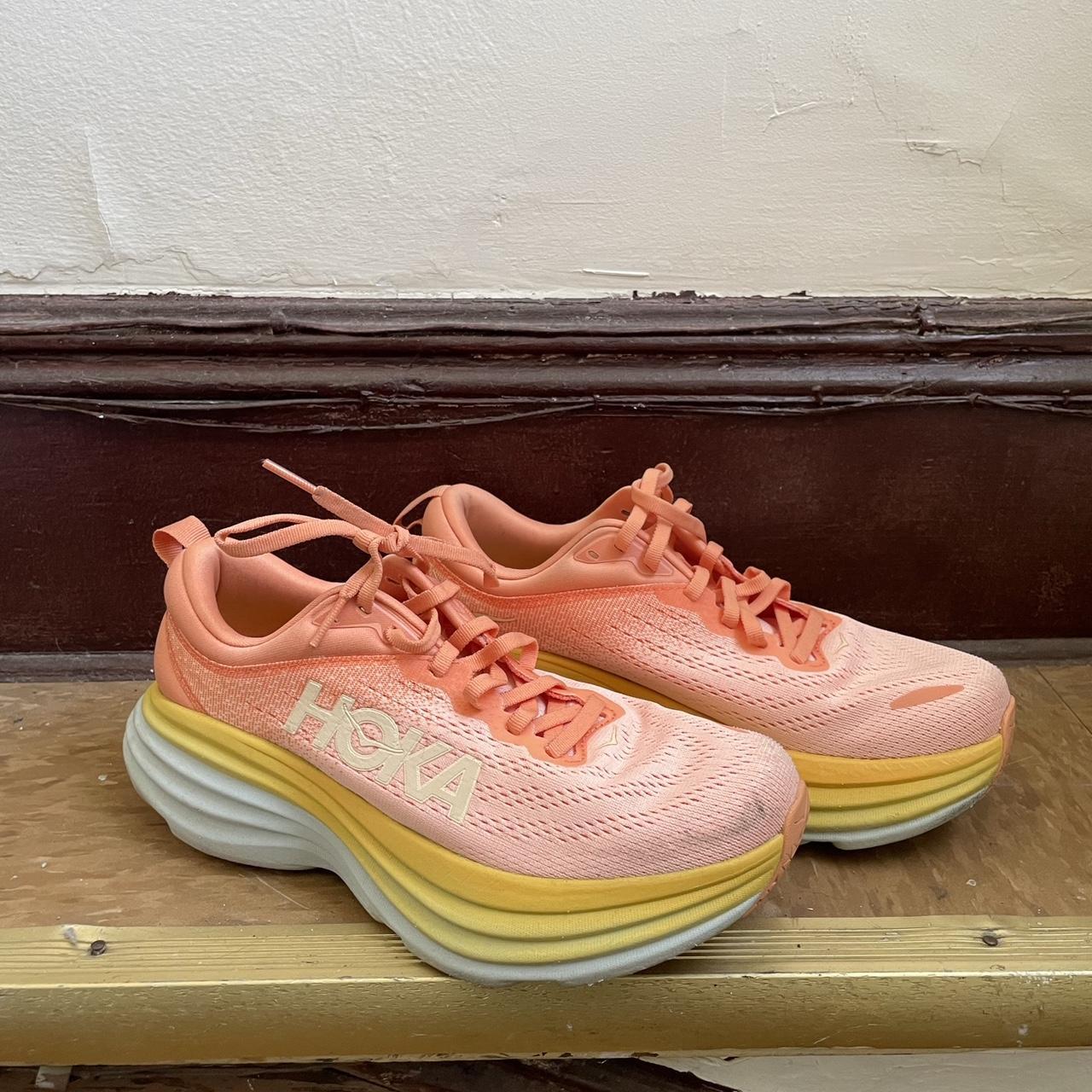 Hoka Bondi 8 in Shell Coral/Peach Parfait, women’s... - Depop